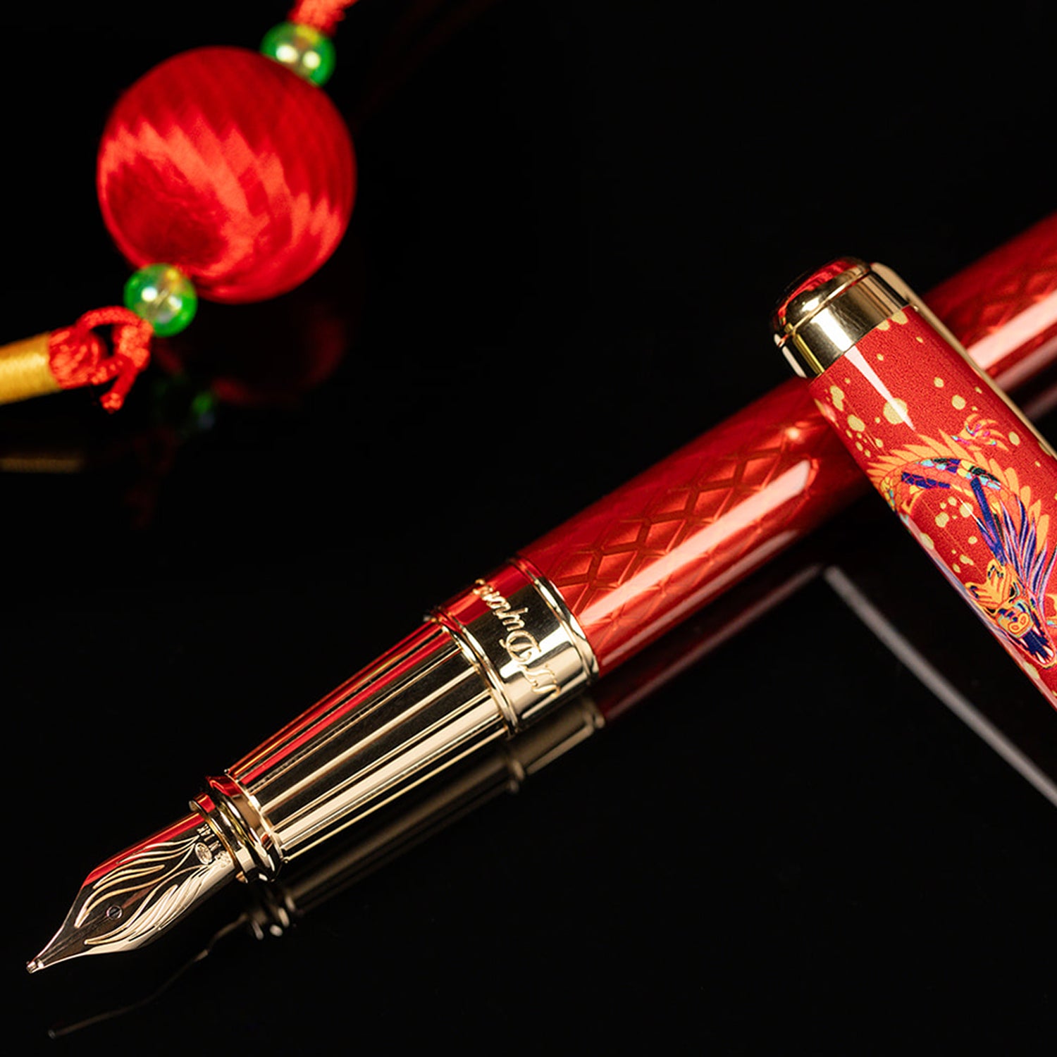 S.T. Dupont Line D Eternity Burgundy Dragon Fountain/Rollerball Pen ...