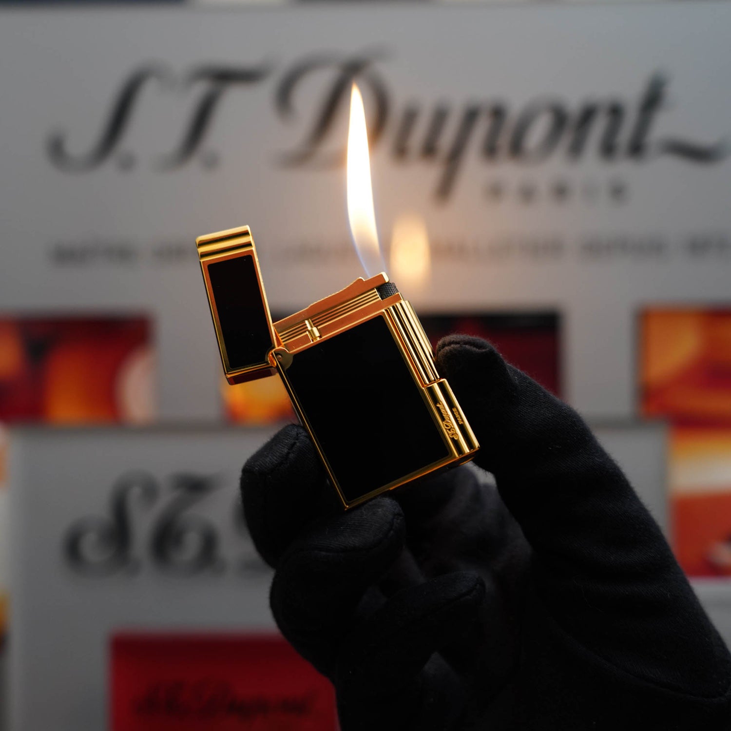 Vintage 1980 St Dupont Gatsby Heavy 24k Gold Natural Black Lacquer Lig | KirbyAllison.com