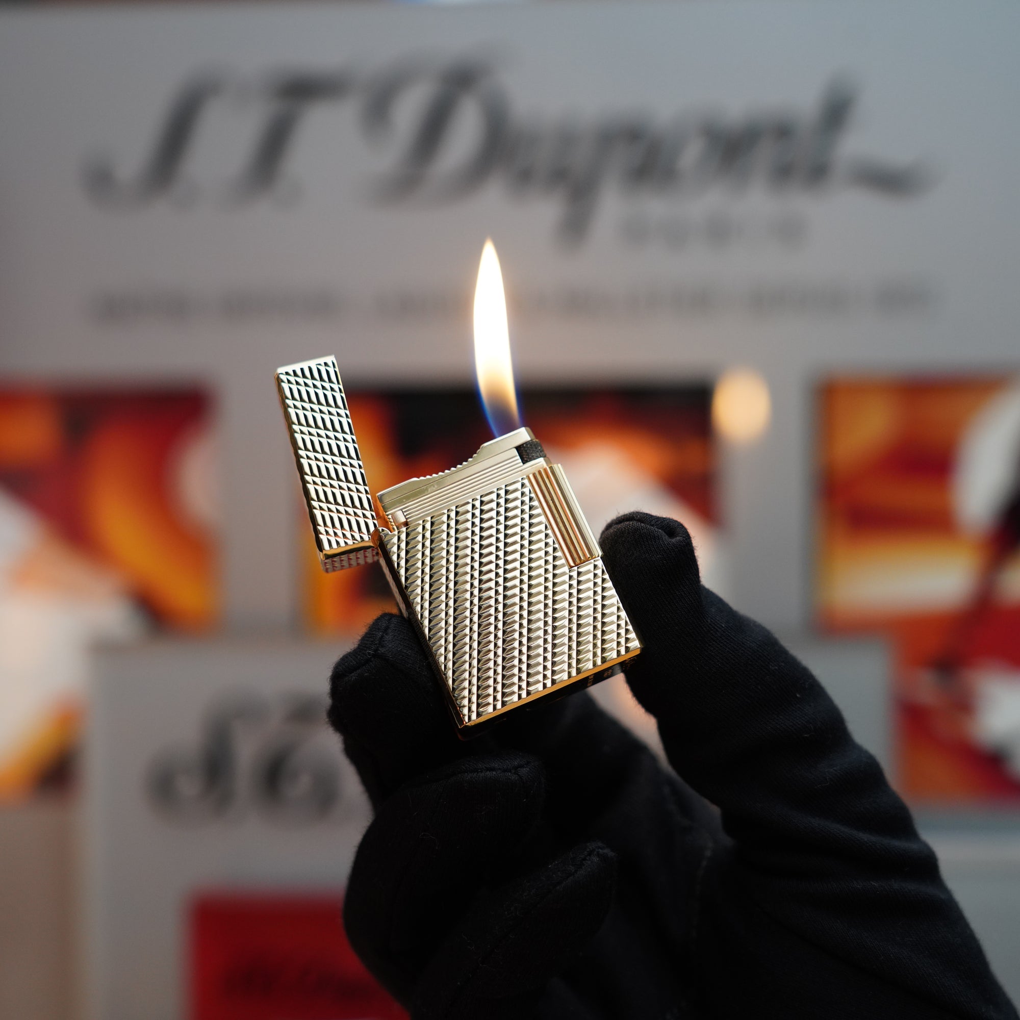 Vintage 1970 S.T. Dupont Heavy 24k Gold Finish Rare Visual Pattern Lig ...