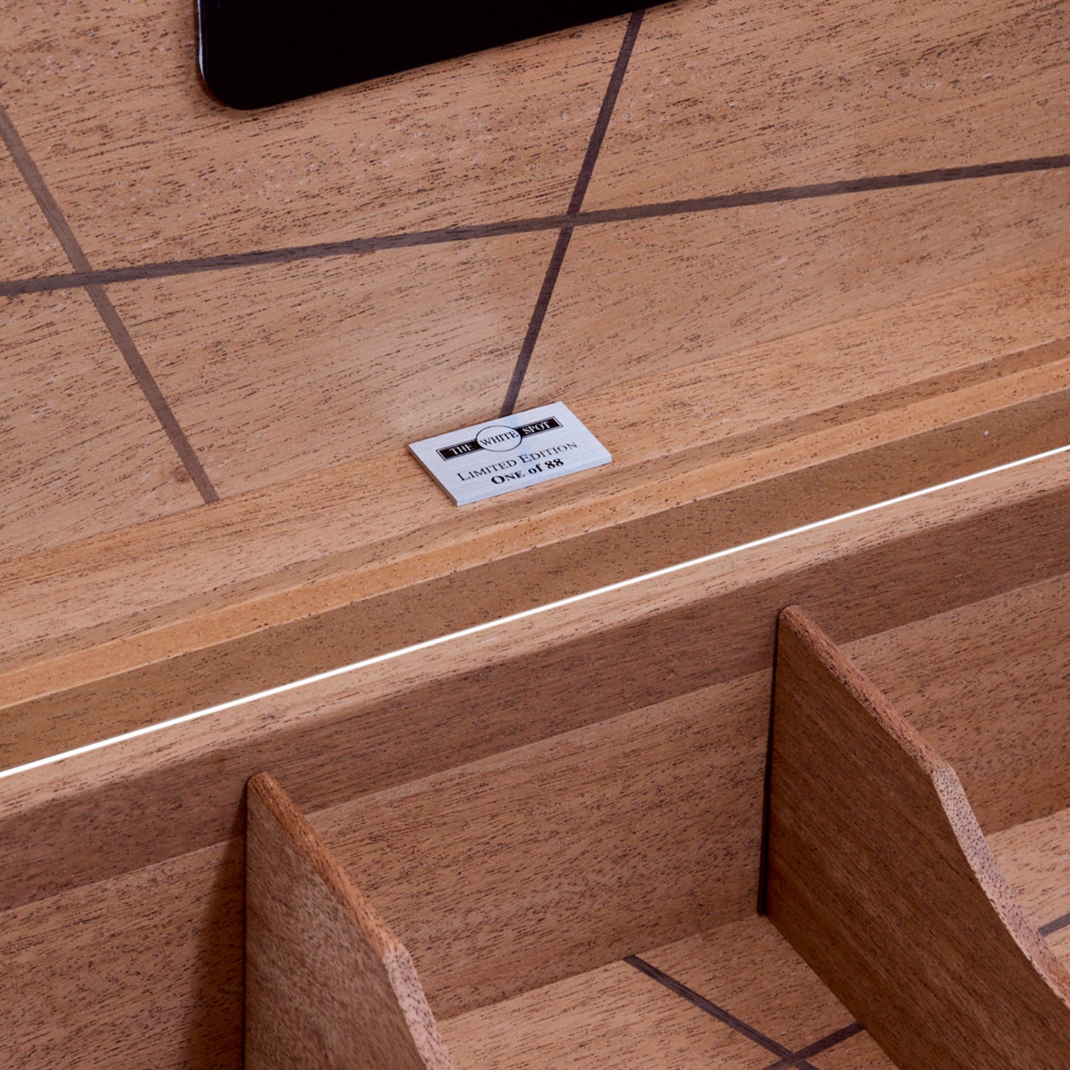 Dunhill Limited Edition Ribbon Sycamore Cigar Humidor (100 cigars ...